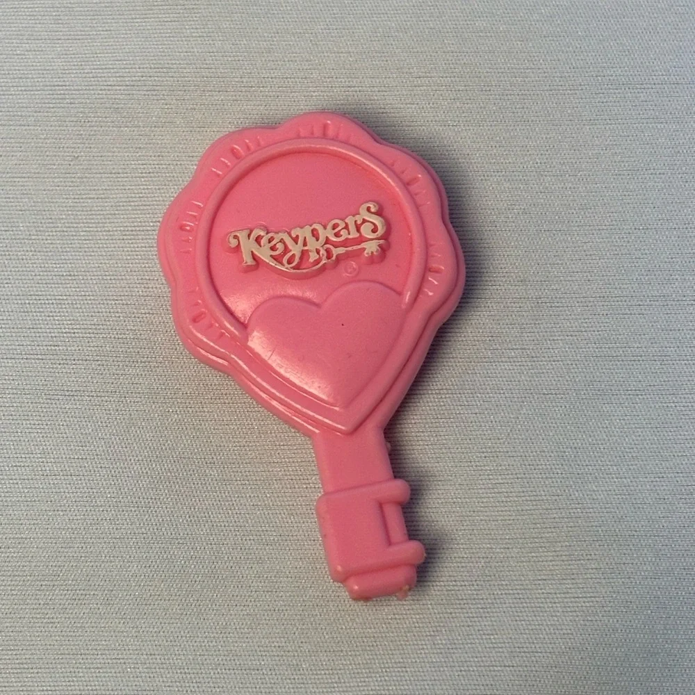 Tonka | Toys | 98s Tonka Keypers Pink Heartshaped Brush And Key ...